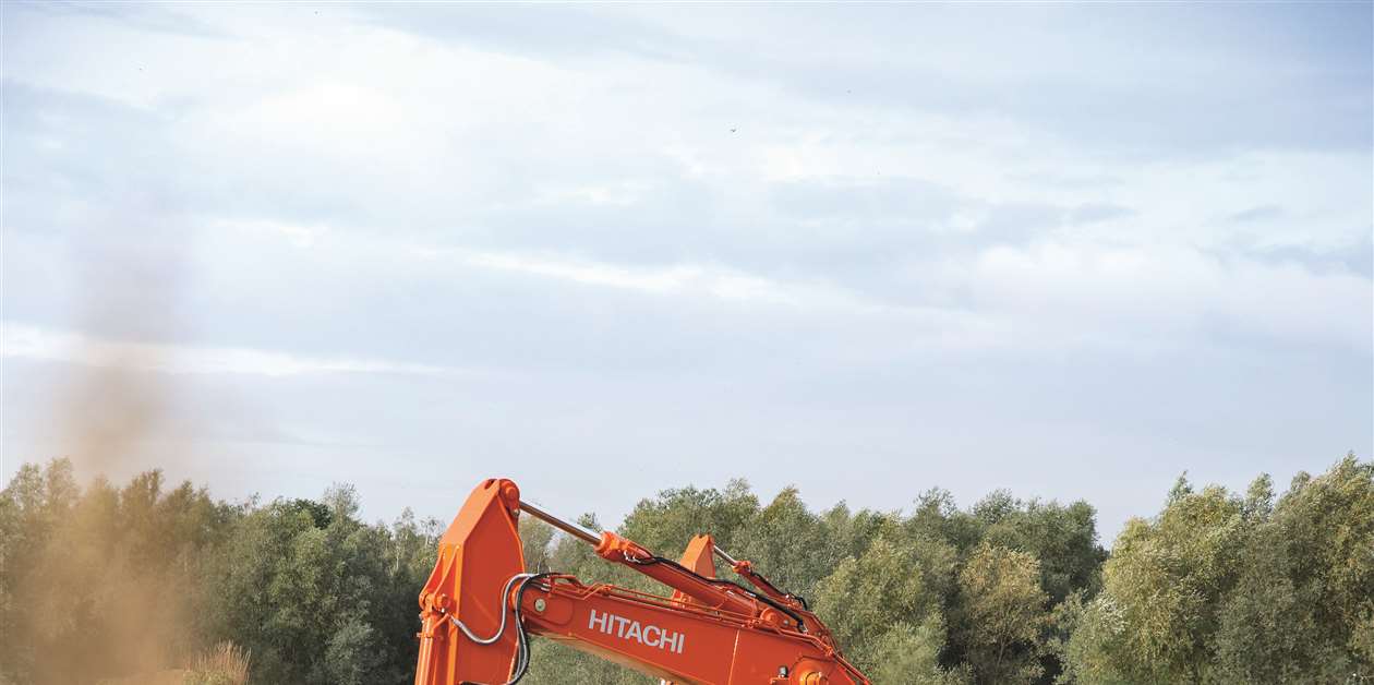 Hitachi-Deere joint venture officially dissolved - Construction Briefing Hitachi-Deere joint venture officially dissolved - Construction Briefing