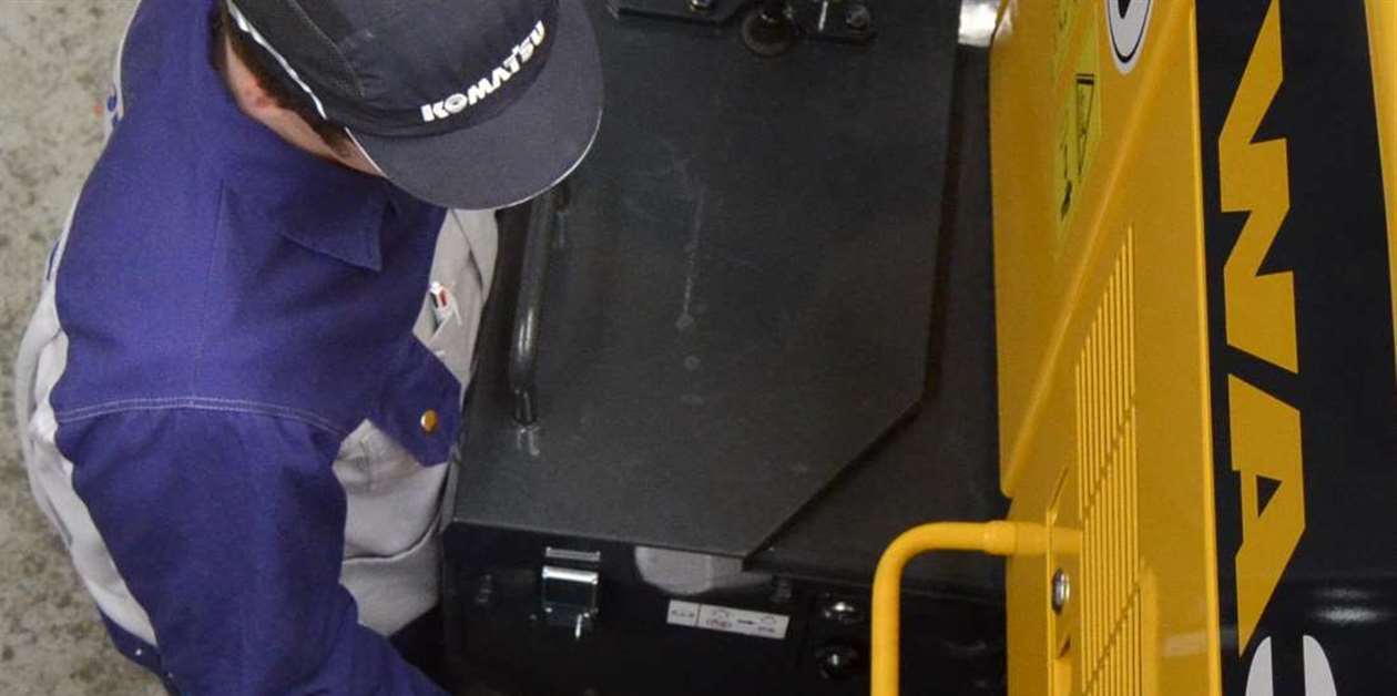 Why Komatsu has started factory-filling machines with HVO ... Why Komatsu has started factory-filling machines with HVO ...