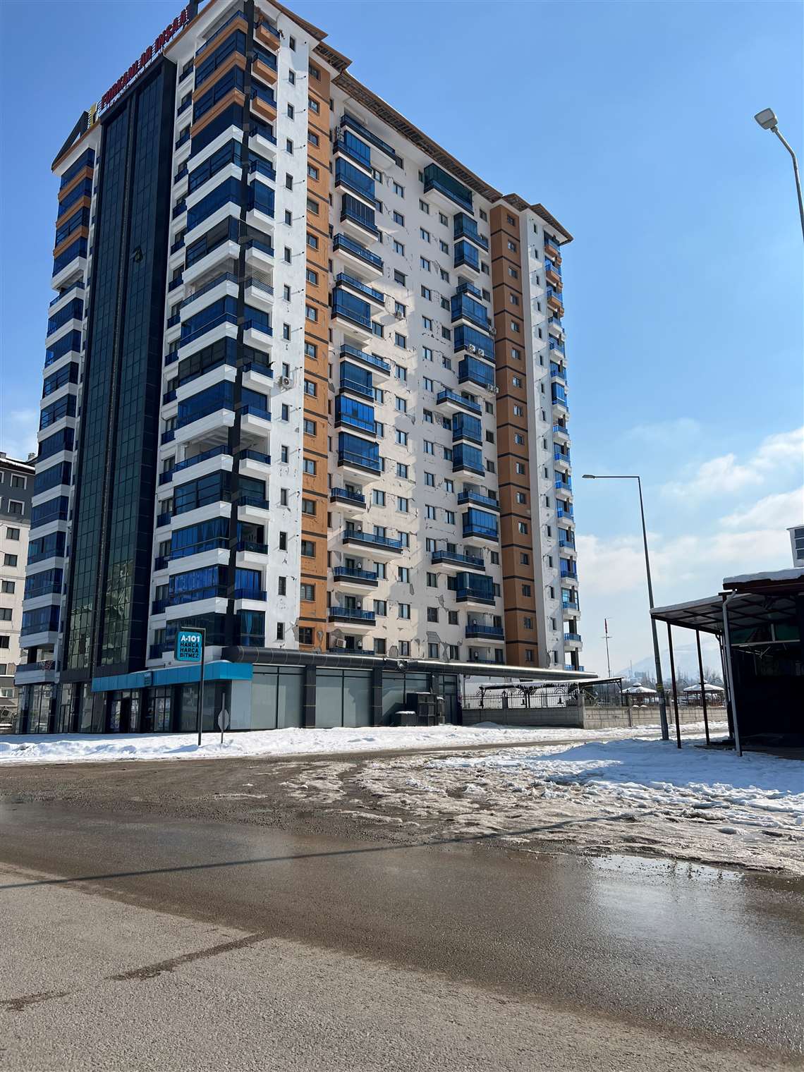 How is Turkey planning to rebuild after a devastating earthquake ...