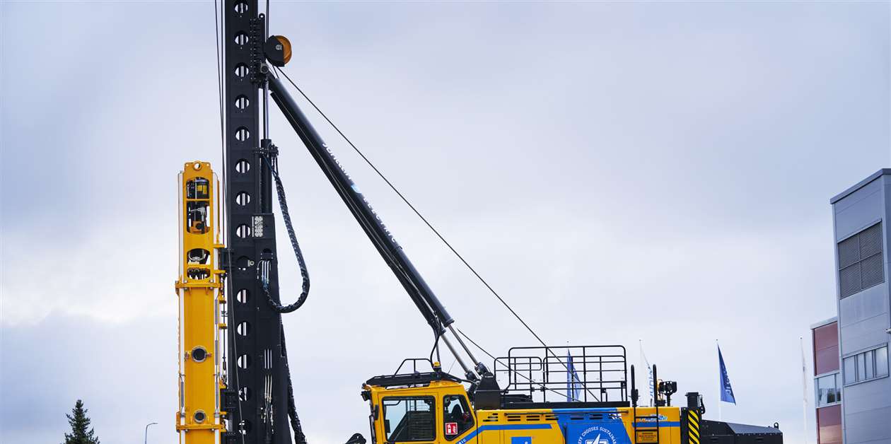 ‘World’s first’ electric piling rig hits the market - Construction Briefing