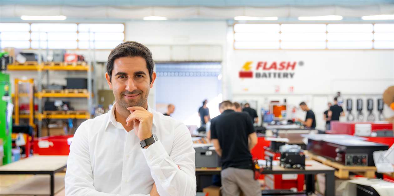Partnership for Flash Battery and Q-tronic - Construction Briefing