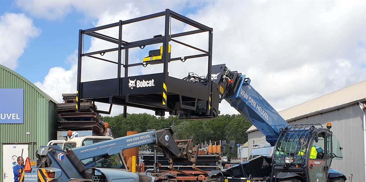 Bobcat telehandler arrives at Tata Steel - Construction Briefing