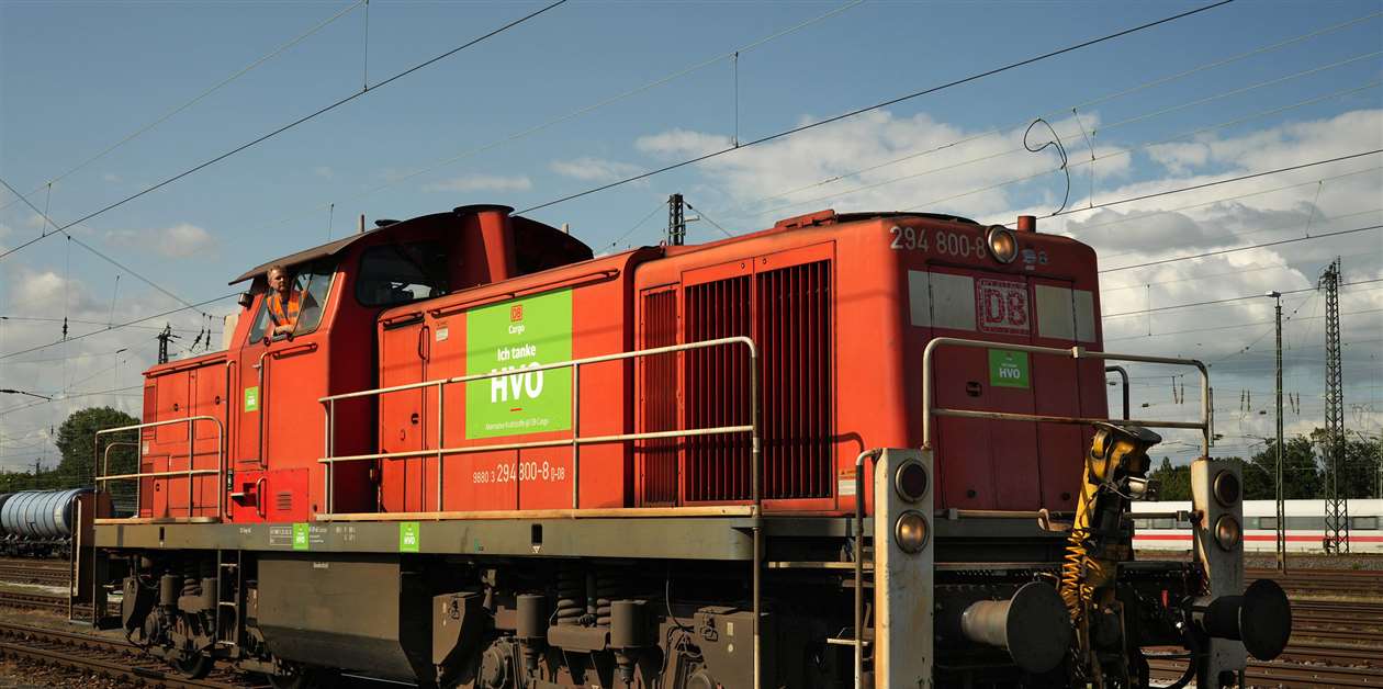 Rolls-Royce mtu rail engines now HVO capable - Construction Briefing