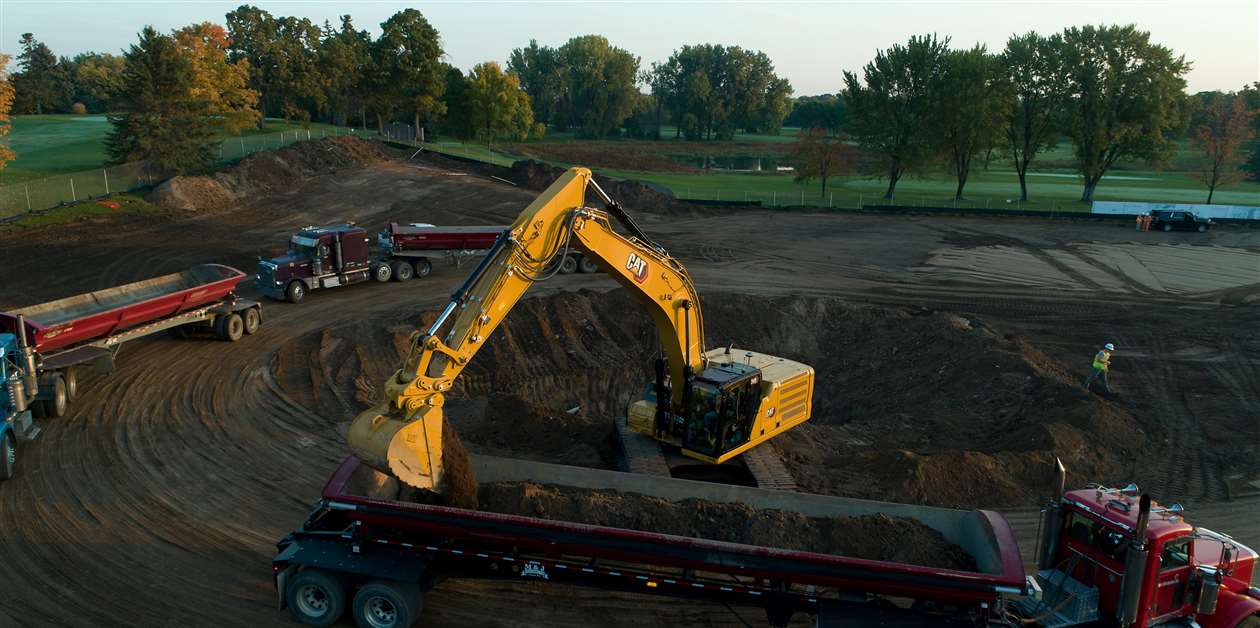 New Caterpillar large excavators prove heavy on power - Construction ...