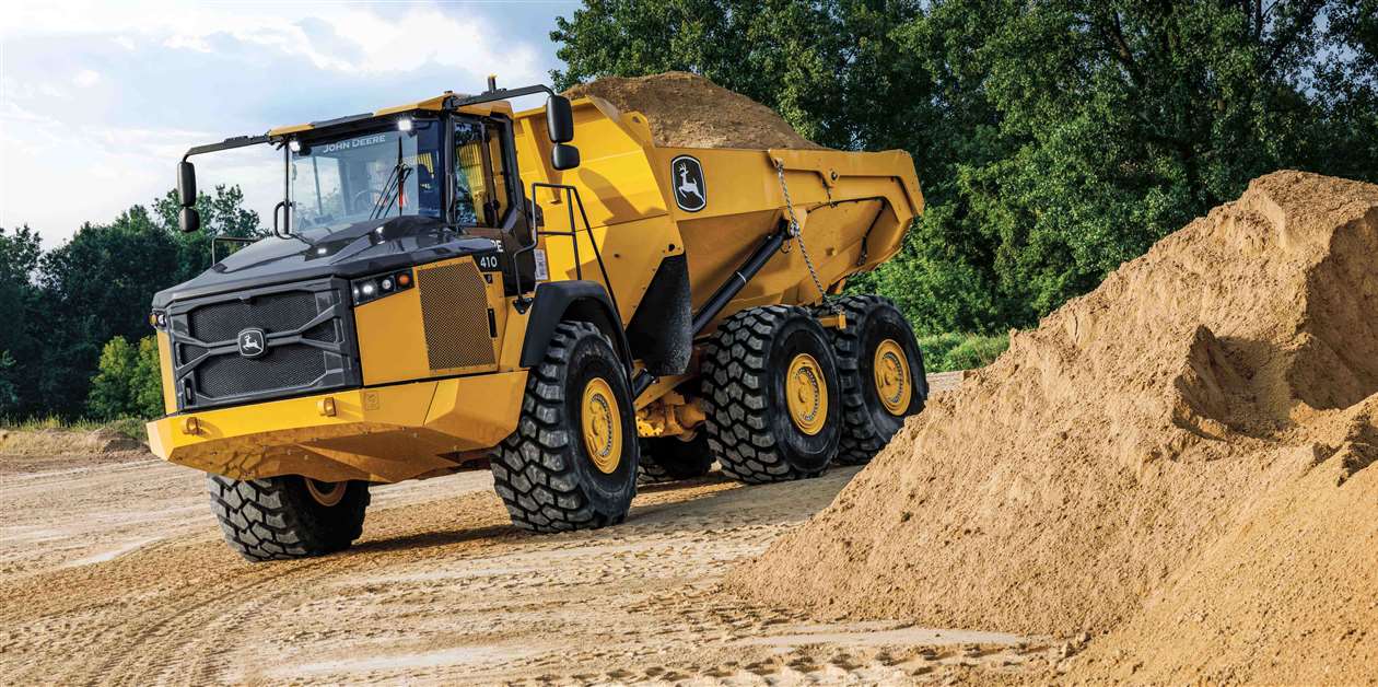 New P-Tier Articulated Dump Trucks for John Deere - Construction Briefing