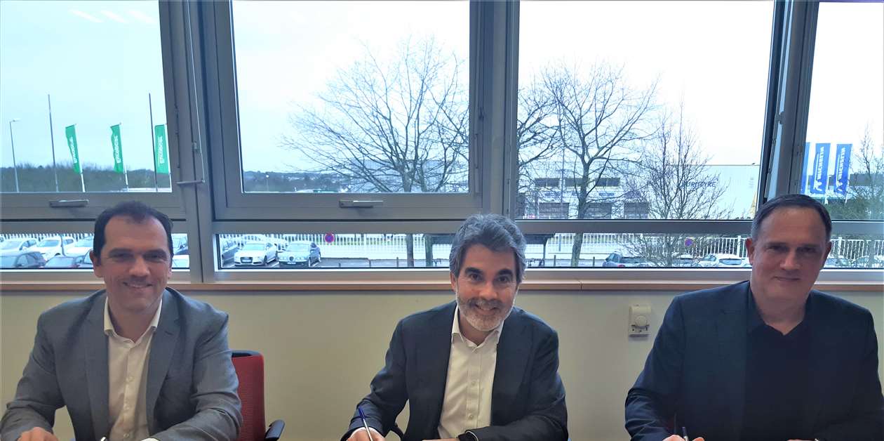 Manitou signs up with Siemens for digital design - Construction Briefing