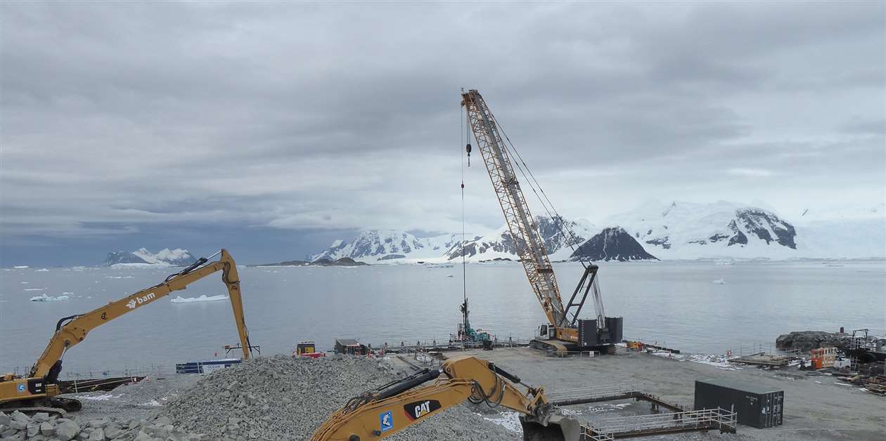 Polar runway project for Sandvik - Construction Briefing