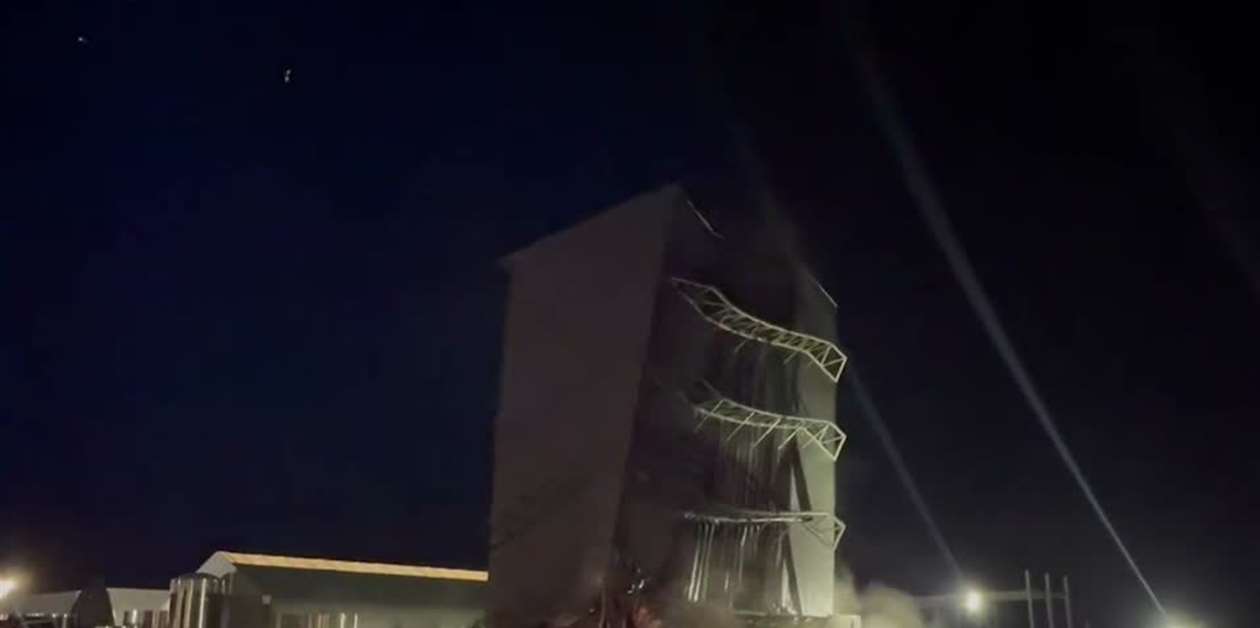 SpaceX demolishes Starbase building - Construction Briefing