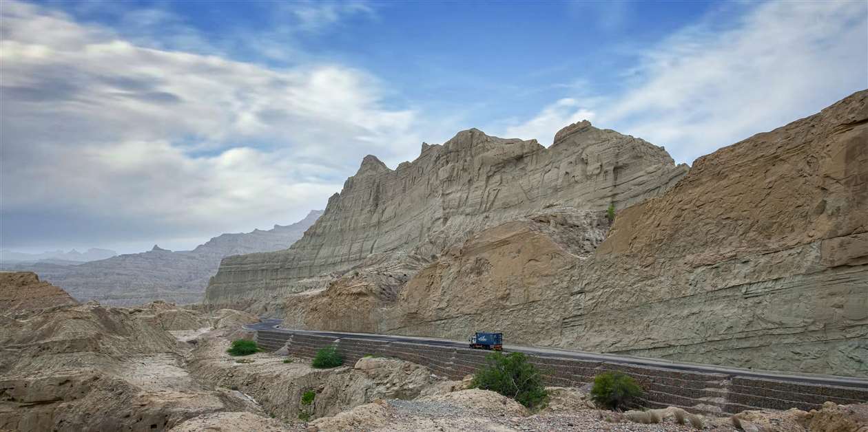 Pakistan Minister announces completion of 36 China-Pakistan Economic ...