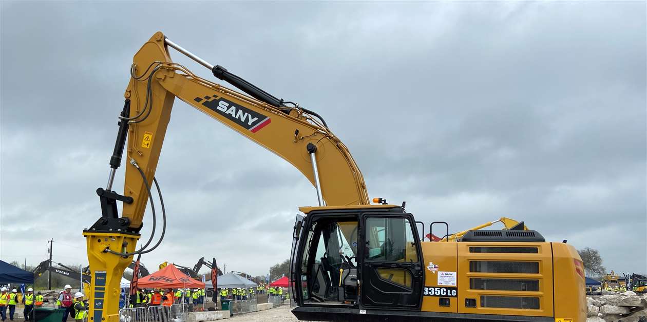 Record number of contractors turn out for Demolition San Antonio ...