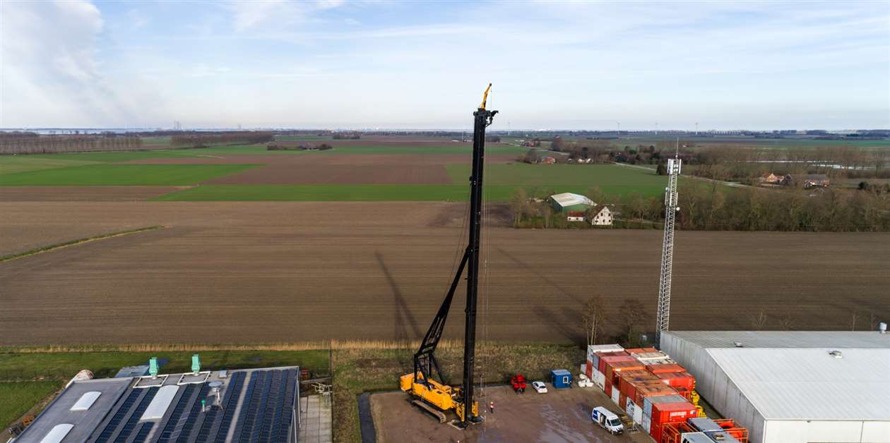 Building the ‘world’s first’ fully electric large foundation rig ...