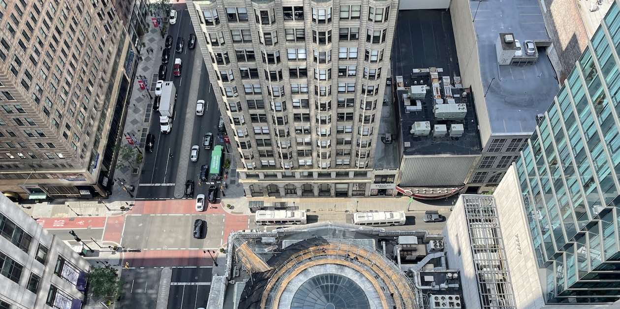 ‘Ritzy’ restoration calls for Superior Scaffold solution - Construction ...