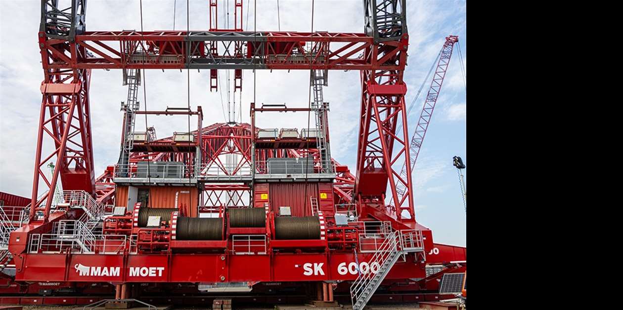 Mammoet teams up with Liebherr for SK6000’s advanced winch system ...