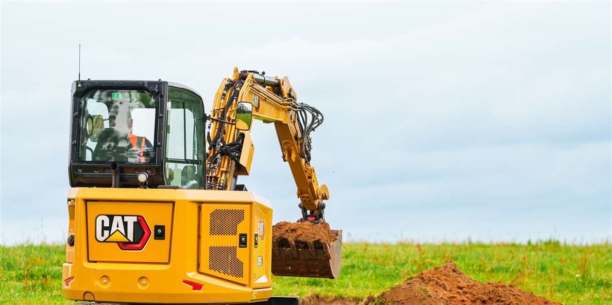 Caterpillar’s revenue jumps in Q3 despite margin pressures in ...