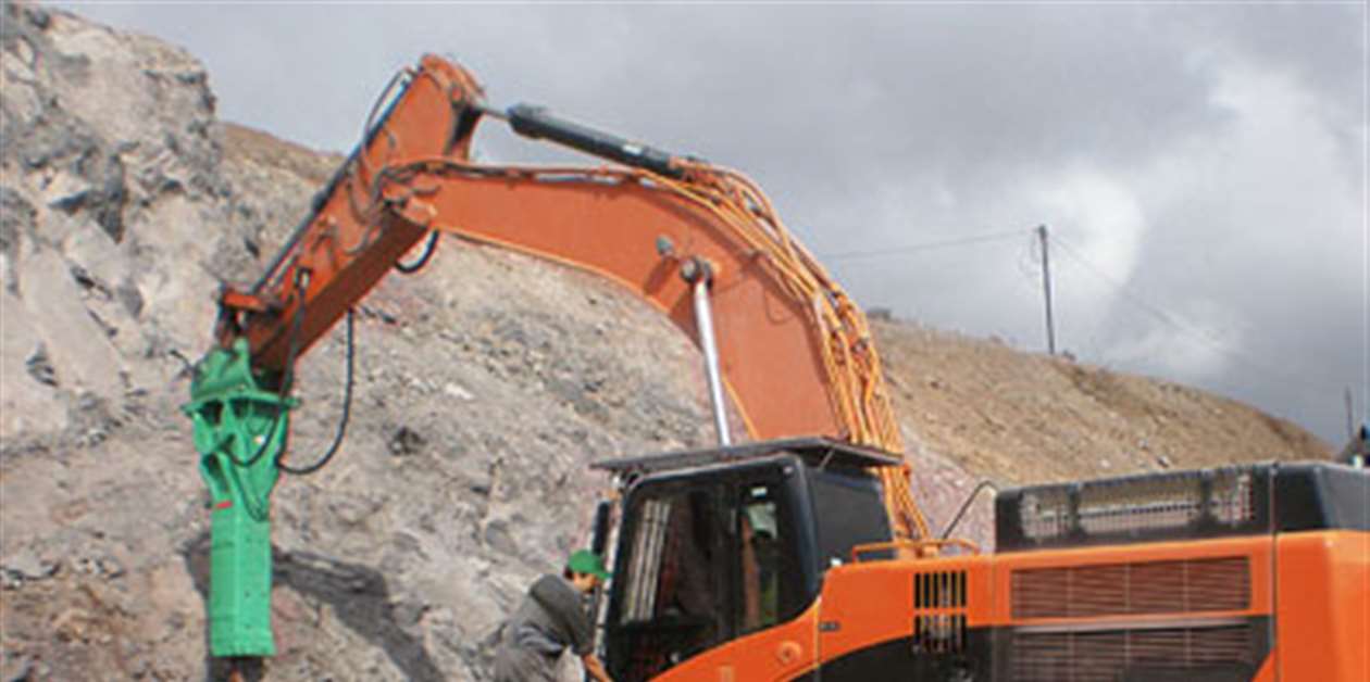 Montabert introduces V4500 automatic two speed breaker - Construction ...