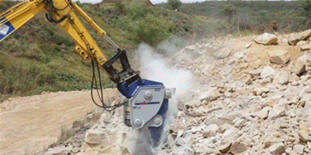 Xcentric Ripper comes to Haulmark Equipment - Construction Briefing