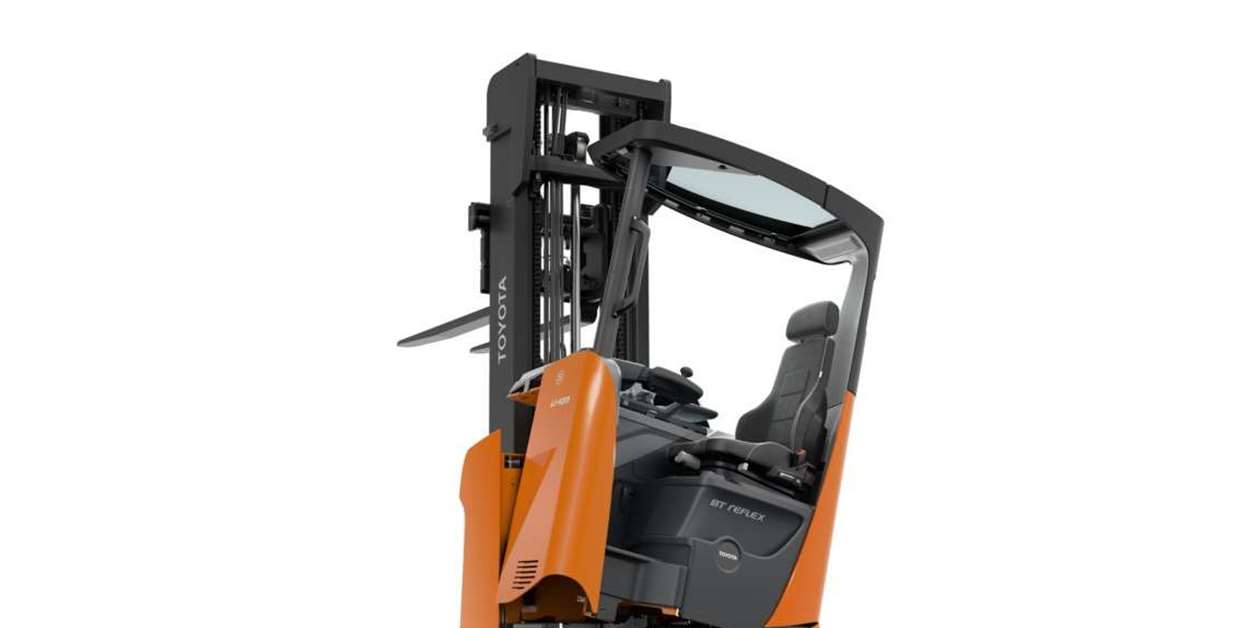 Toyota launches new reach trucks - Construction Briefing