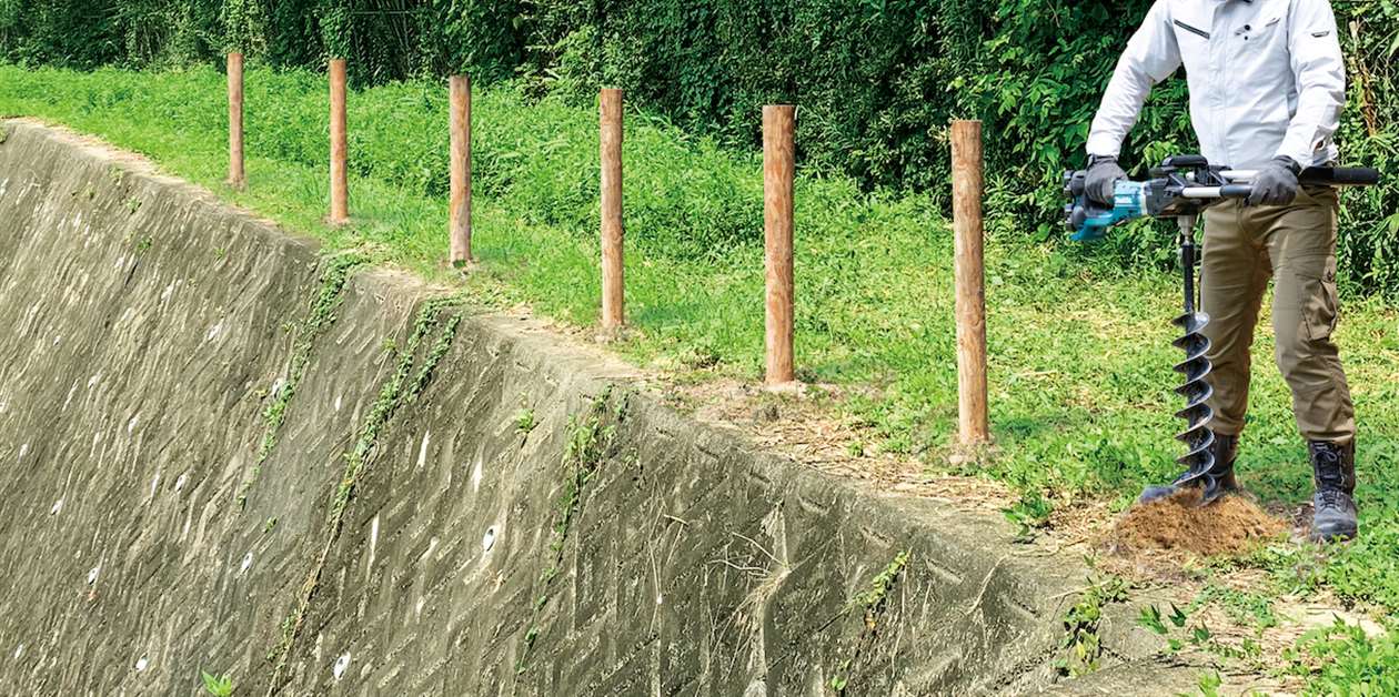 Makita adds to cordless range with new earth auger - Construction Briefing