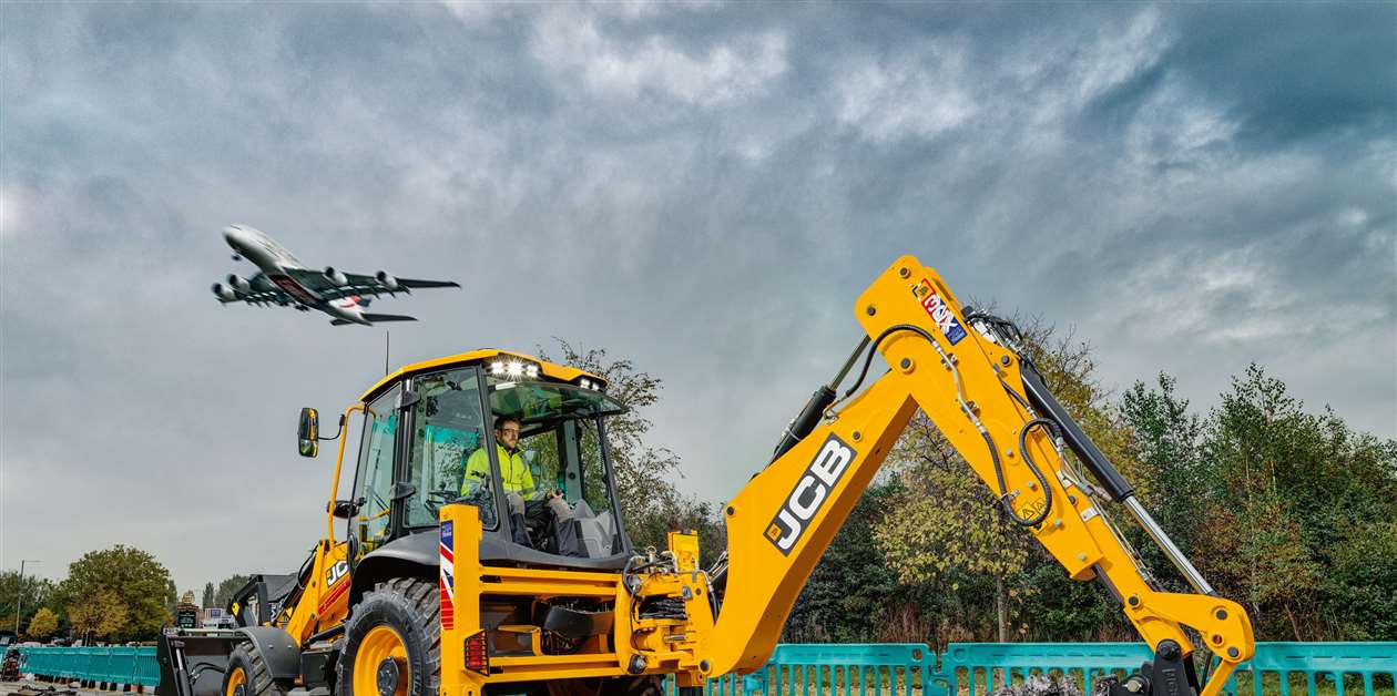 JCB backhoe gets Stage V upgrade - Construction Briefing