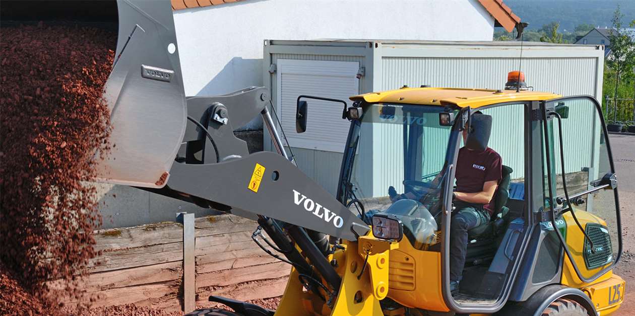 Volvo customer tests electric loader - Construction Briefing