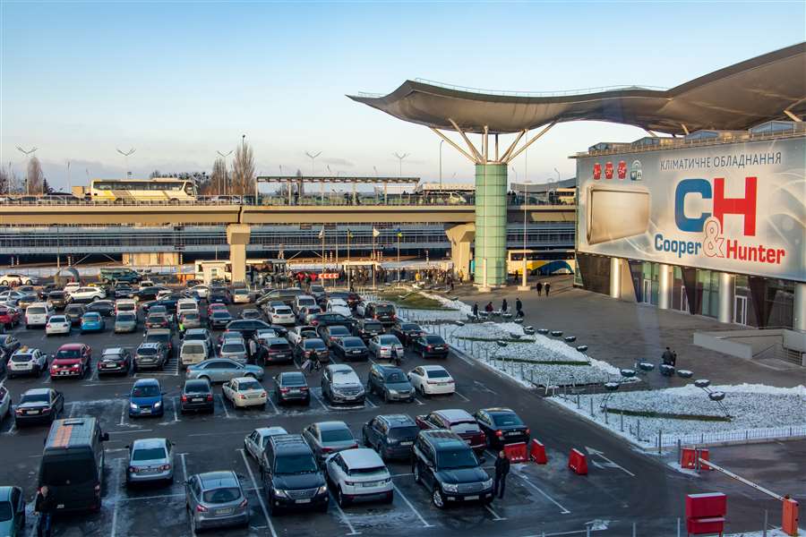 Hyundai Engineering and Construction sign Ukraine airport ...