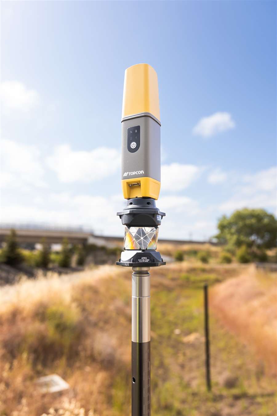 Topcon announces availability of new GNSS receiver - Construction Briefing