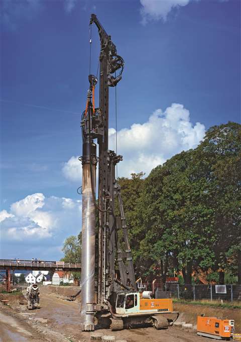 Double action - Construction Briefing